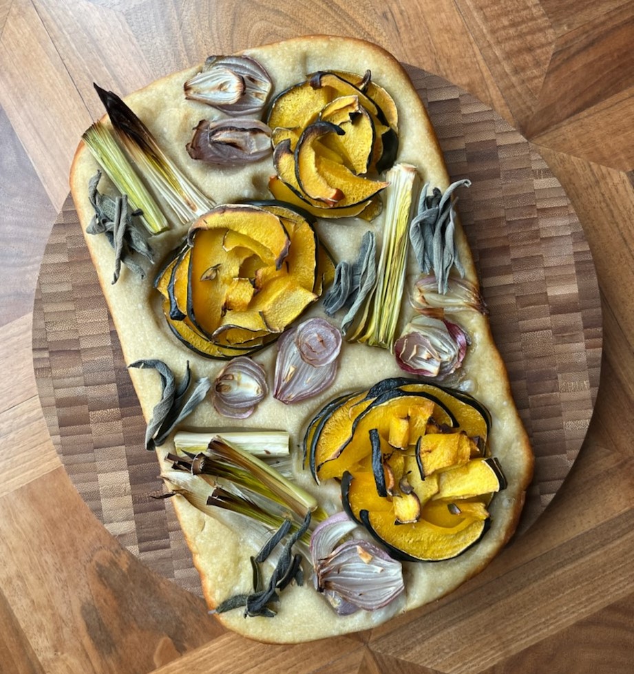 acorn squash & shallot sourdough focaccia – haikuveg