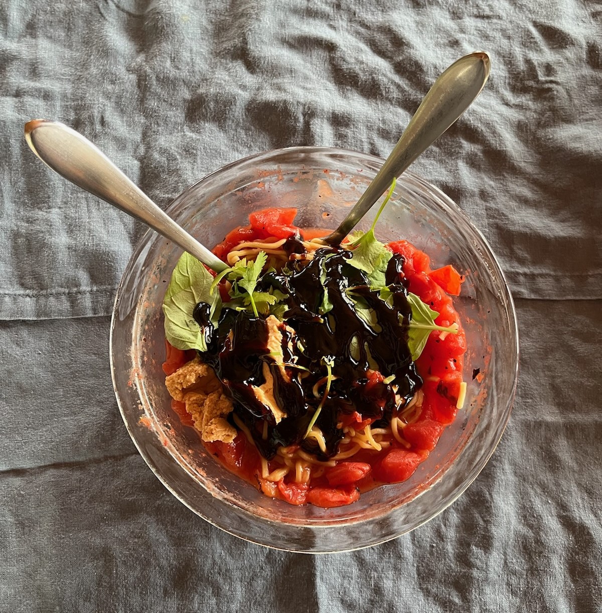 fire roasted tomato ramen – haikuveg