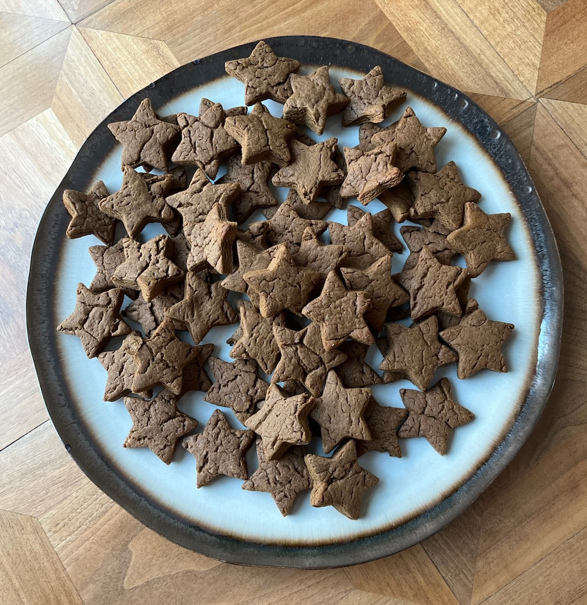 shaved chocolate gingerbread – haikuveg