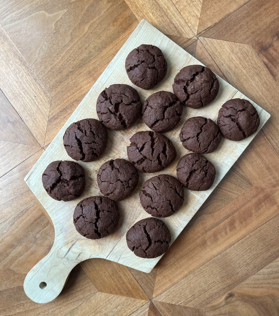 chocolate sables – haikuveg