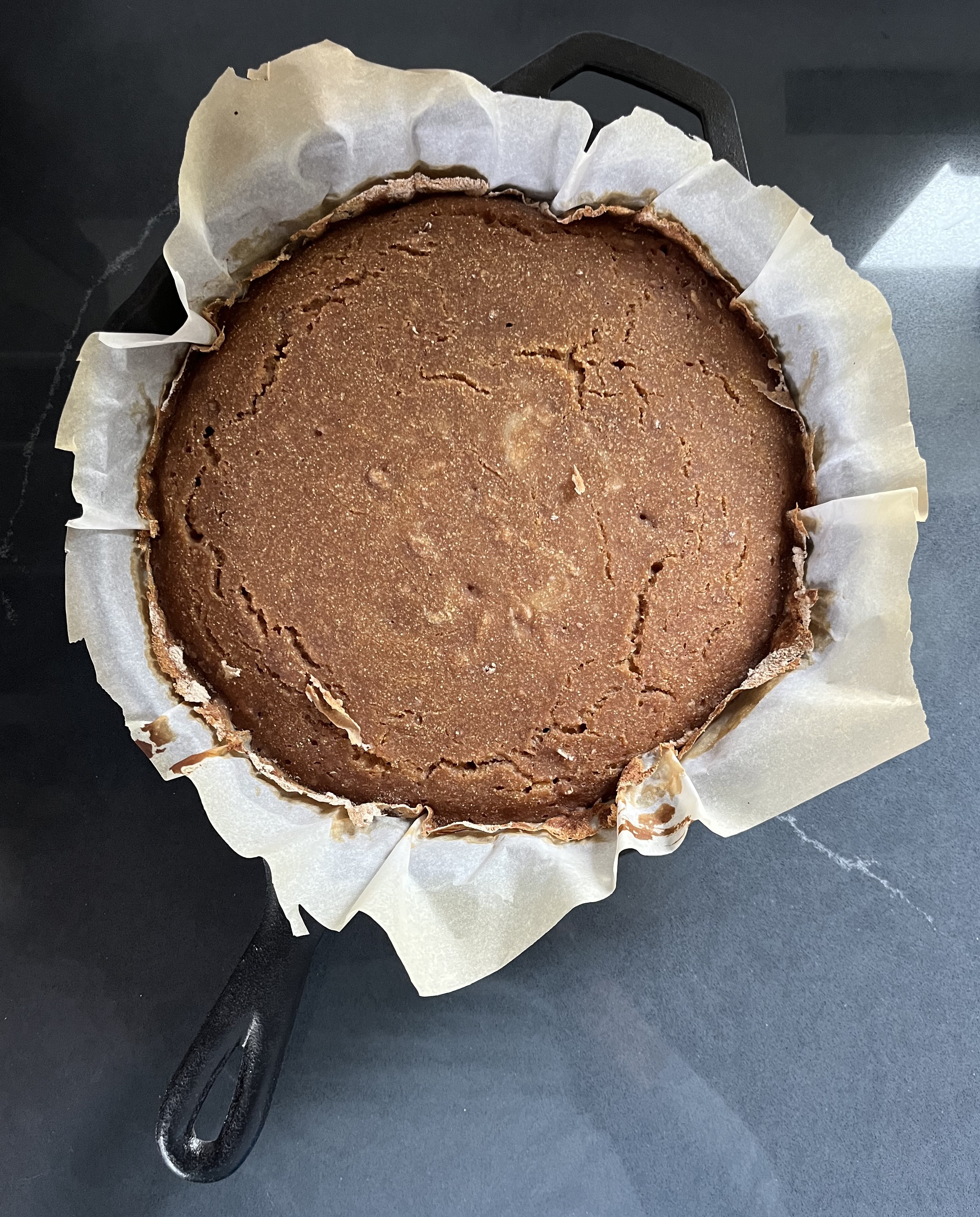 4 ingredient chocolate skillet cornbread – haikuveg